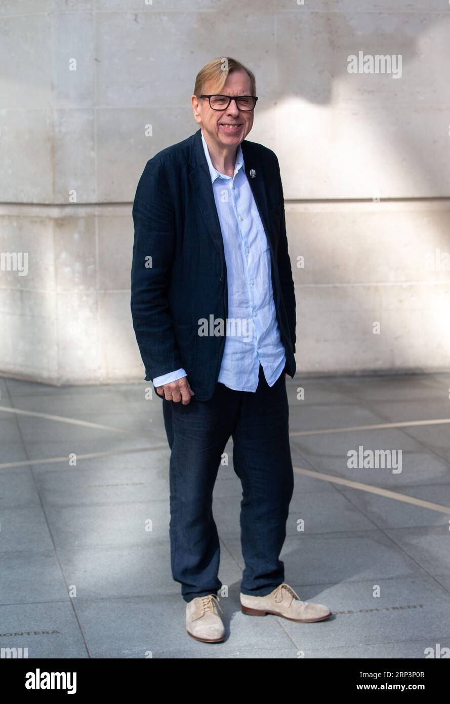 Timothy spall laura kuenssberg hi-res stock photography and images - Alamy