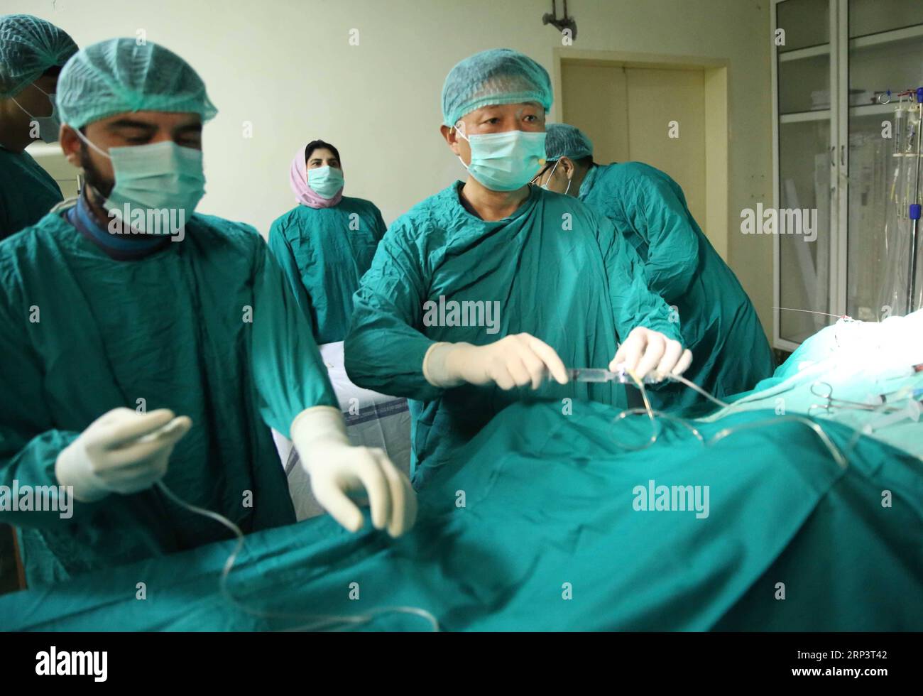 Mayo hospital lahore hi-res stock photography and images - Alamy