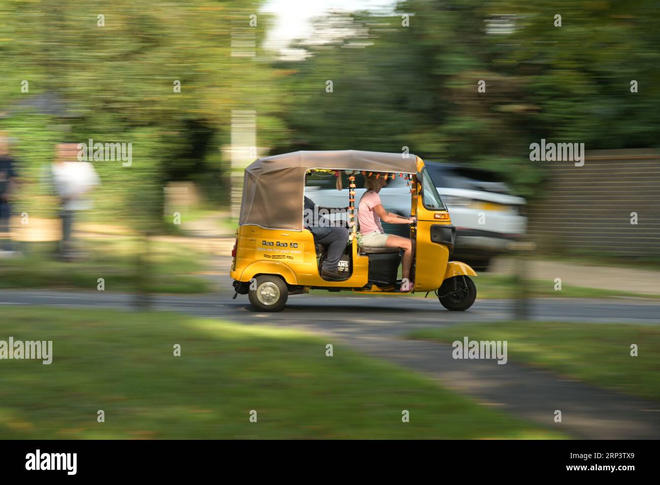 Driving around the suburbs hi-res stock photography and images - Alamy