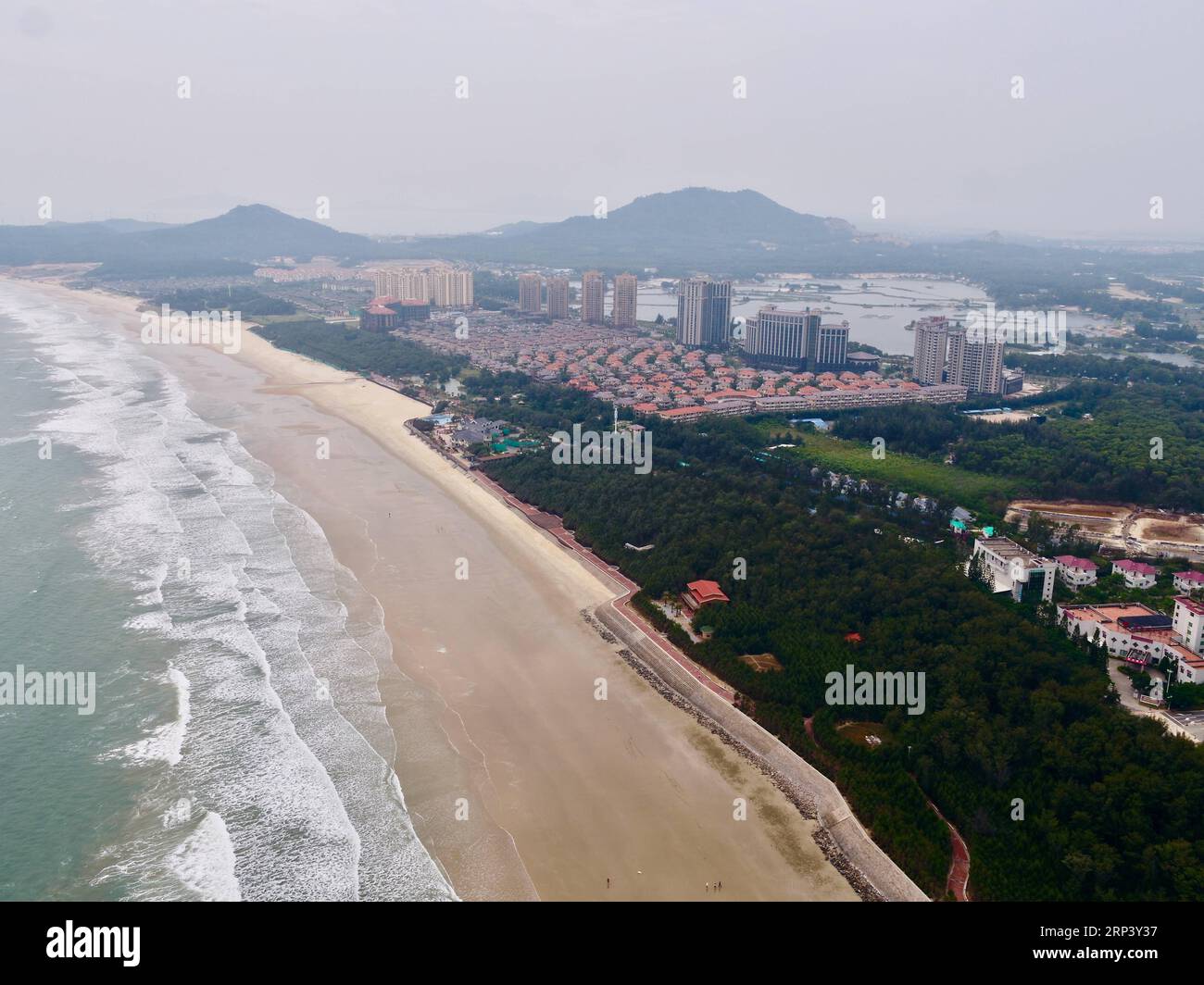 (181019) -- DONGSHAN, Oct. 19, 2018 (Xinhua) -- Aerial photo taken on ...