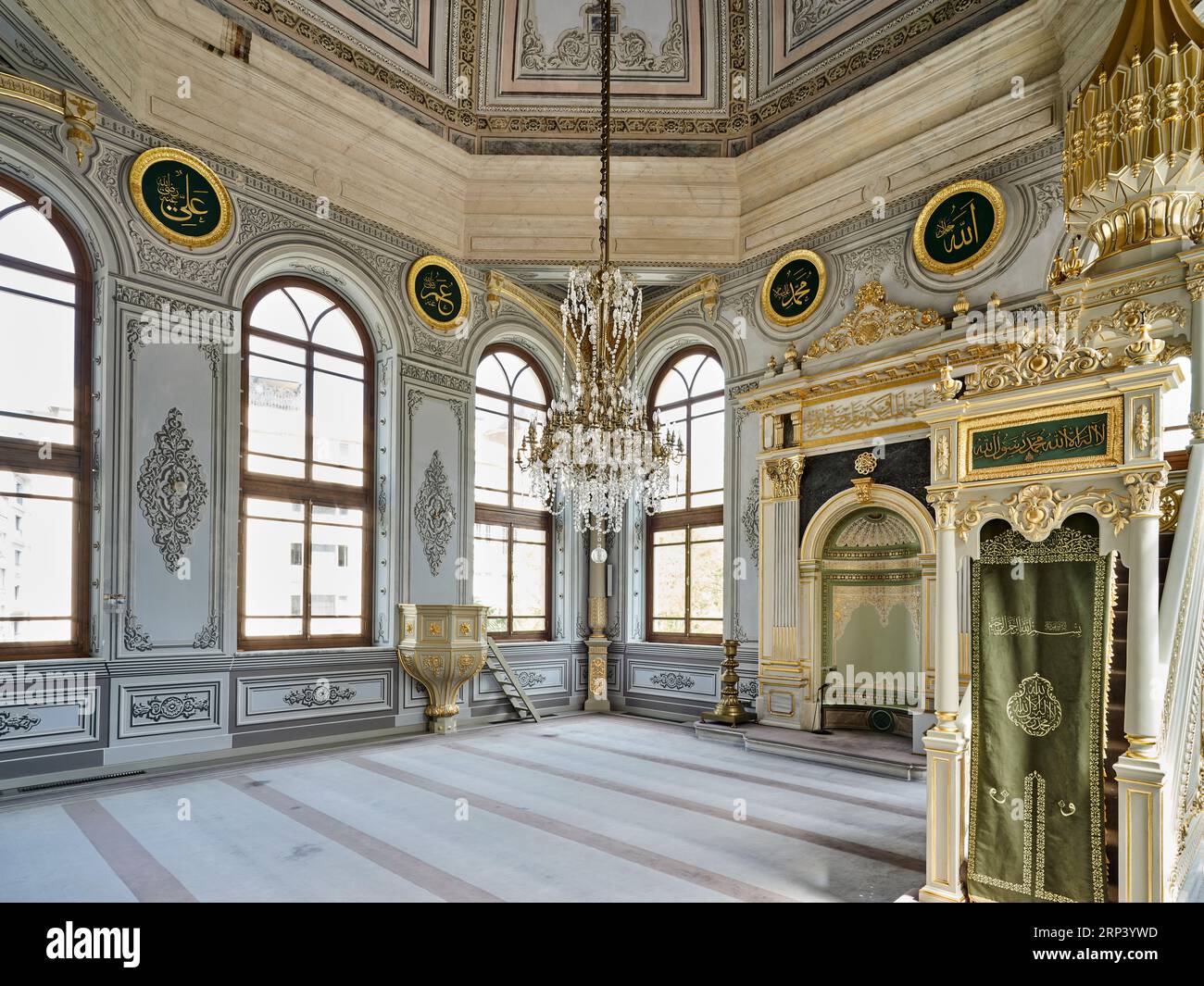 A beautiful example of Turkish and Islamic architecture, and interior ...