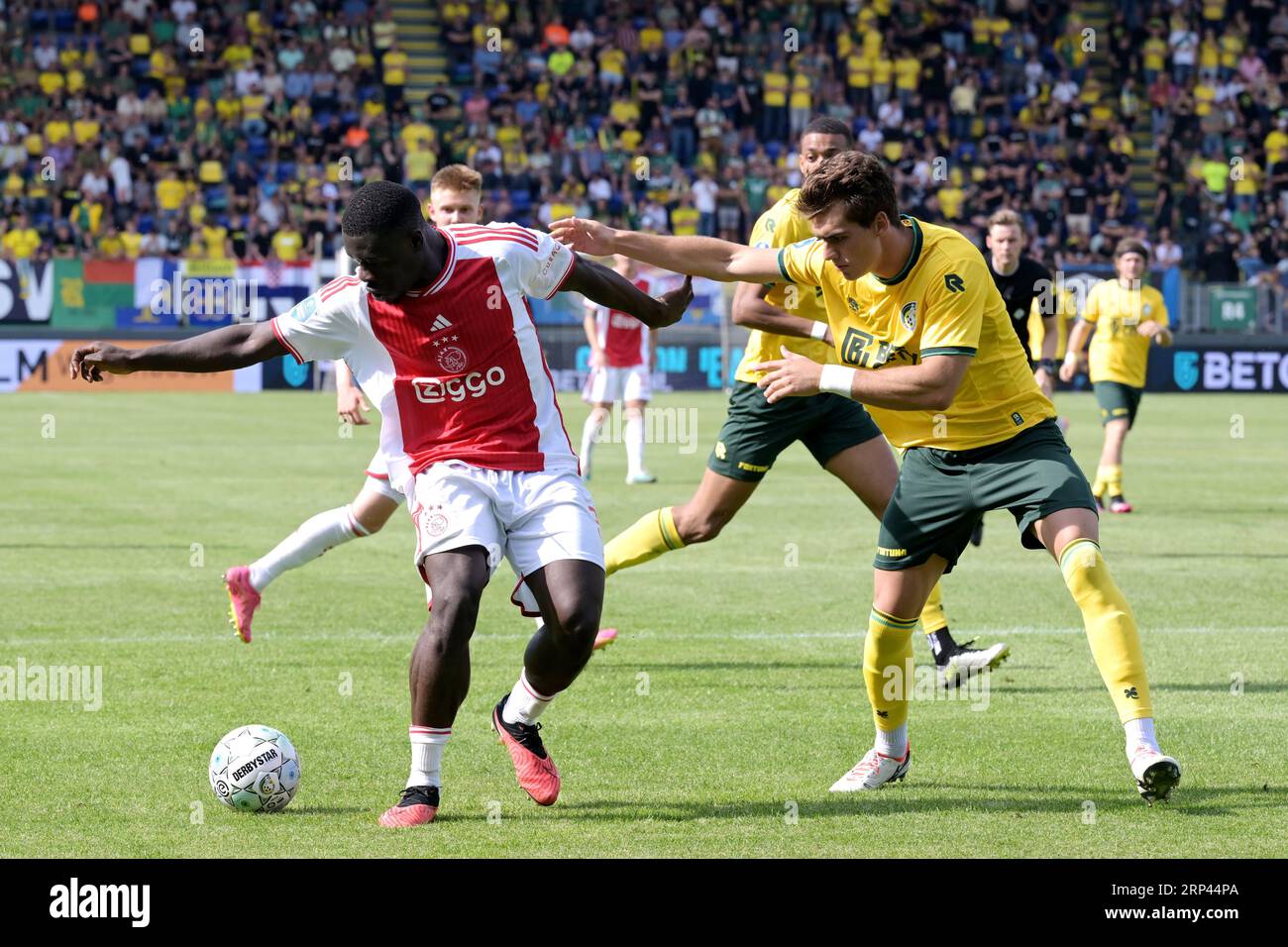 SITTARD - (l-r) Brian Brobbey of Ajax, Rodrigo Guth of Fortuna Sittard ...