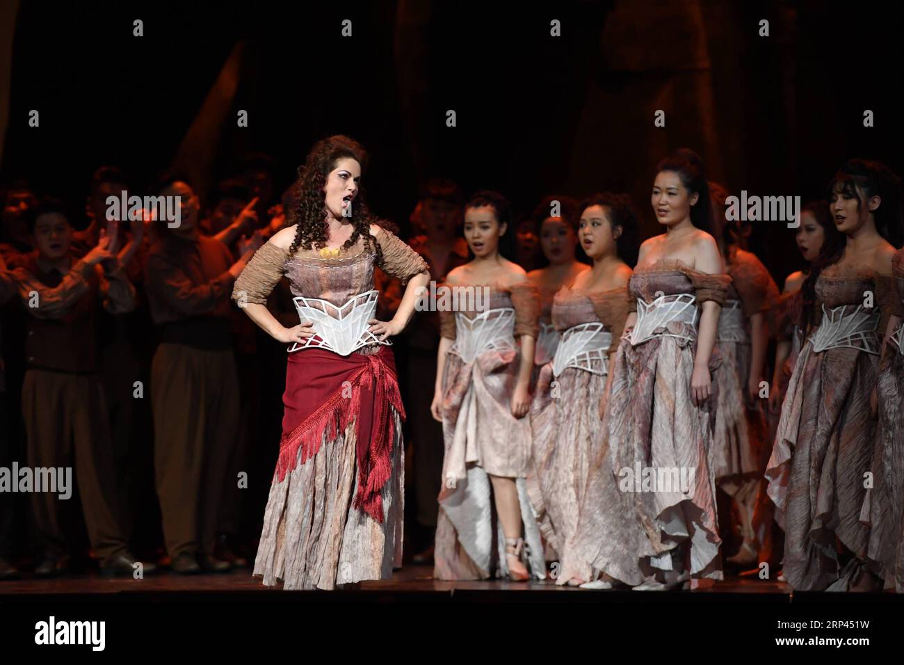 (181026) -- XI AN, Oct. 26, 2018 -- Actors perform during a rehearsal ...