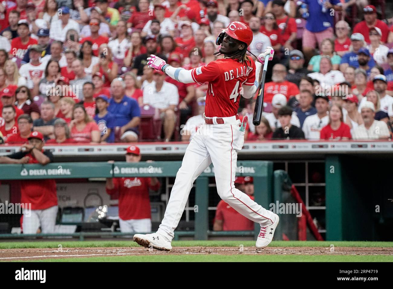 Cincinnati Reds' Elly De La Cruz watches his double to left field ...