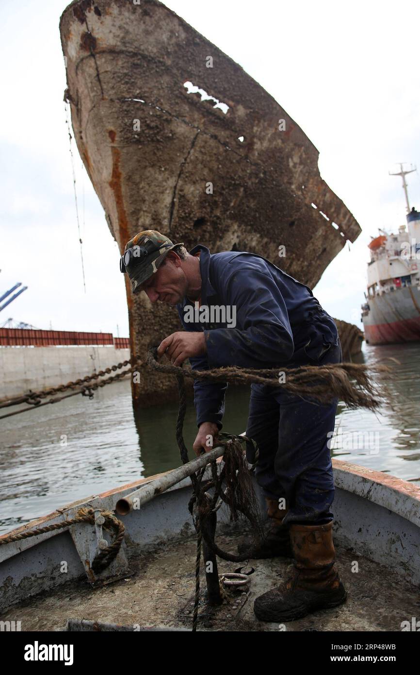 Shipwreck recovery hi-res stock photography and images - Alamy