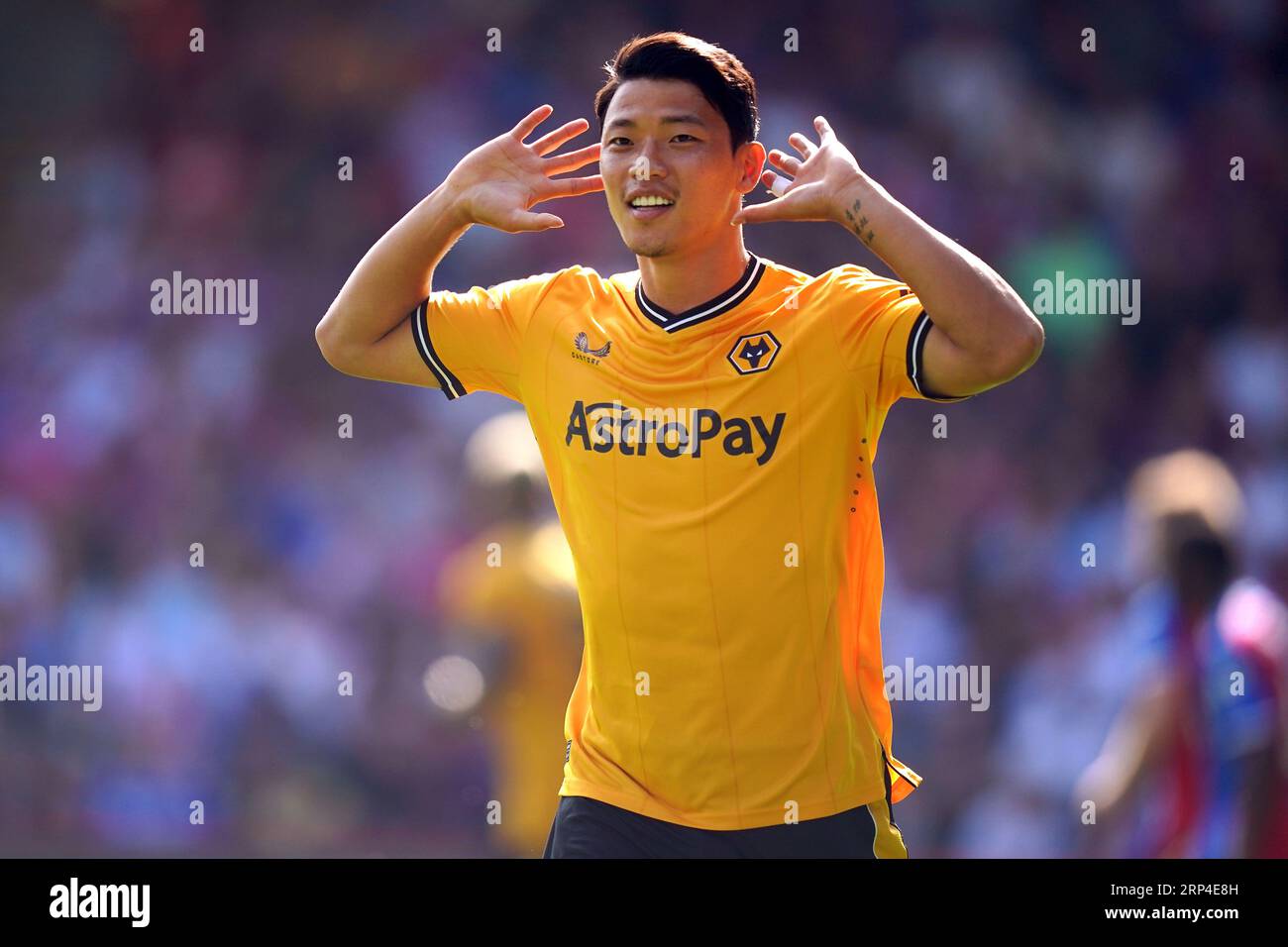Wolverhampton wanderers hee chan hwang hi-res stock photography and ...
