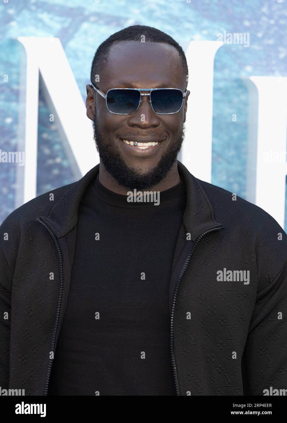 Stormzy smiling hi-res stock photography and images - Alamy