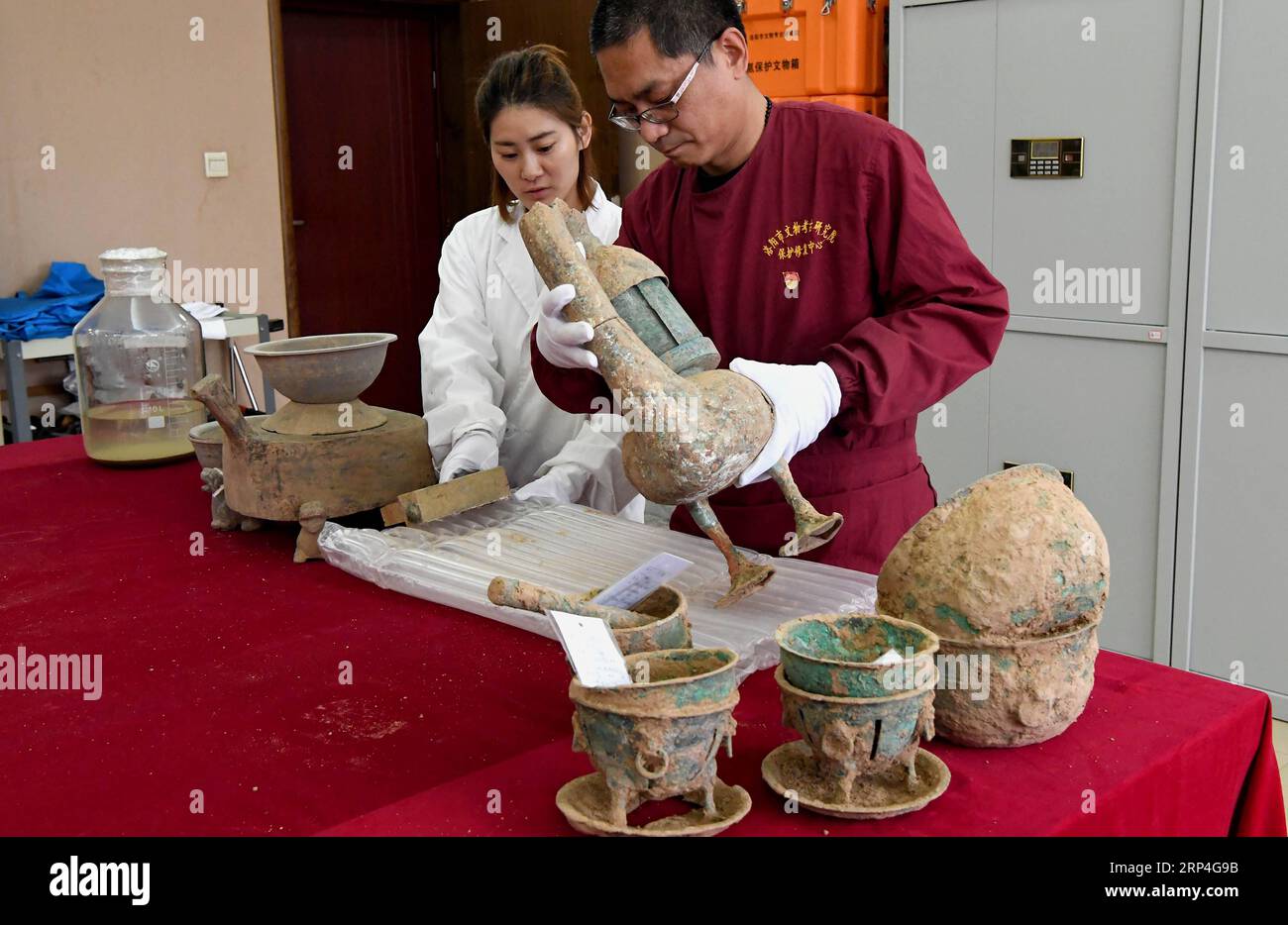 Tomb occupant hi-res stock photography and images - Alamy
