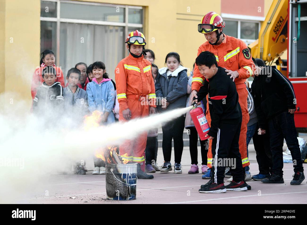 Fire safety school students hi-res stock photography and images - Alamy