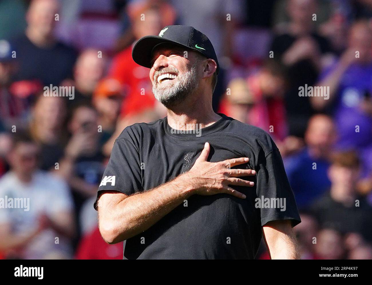 Liverpool anfield fans hi-res stock photography and images - Alamy