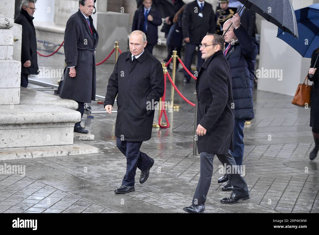 (181111) -- PARIS, Nov. 11, 2018 -- Russian President Vladimir Putin (L ...