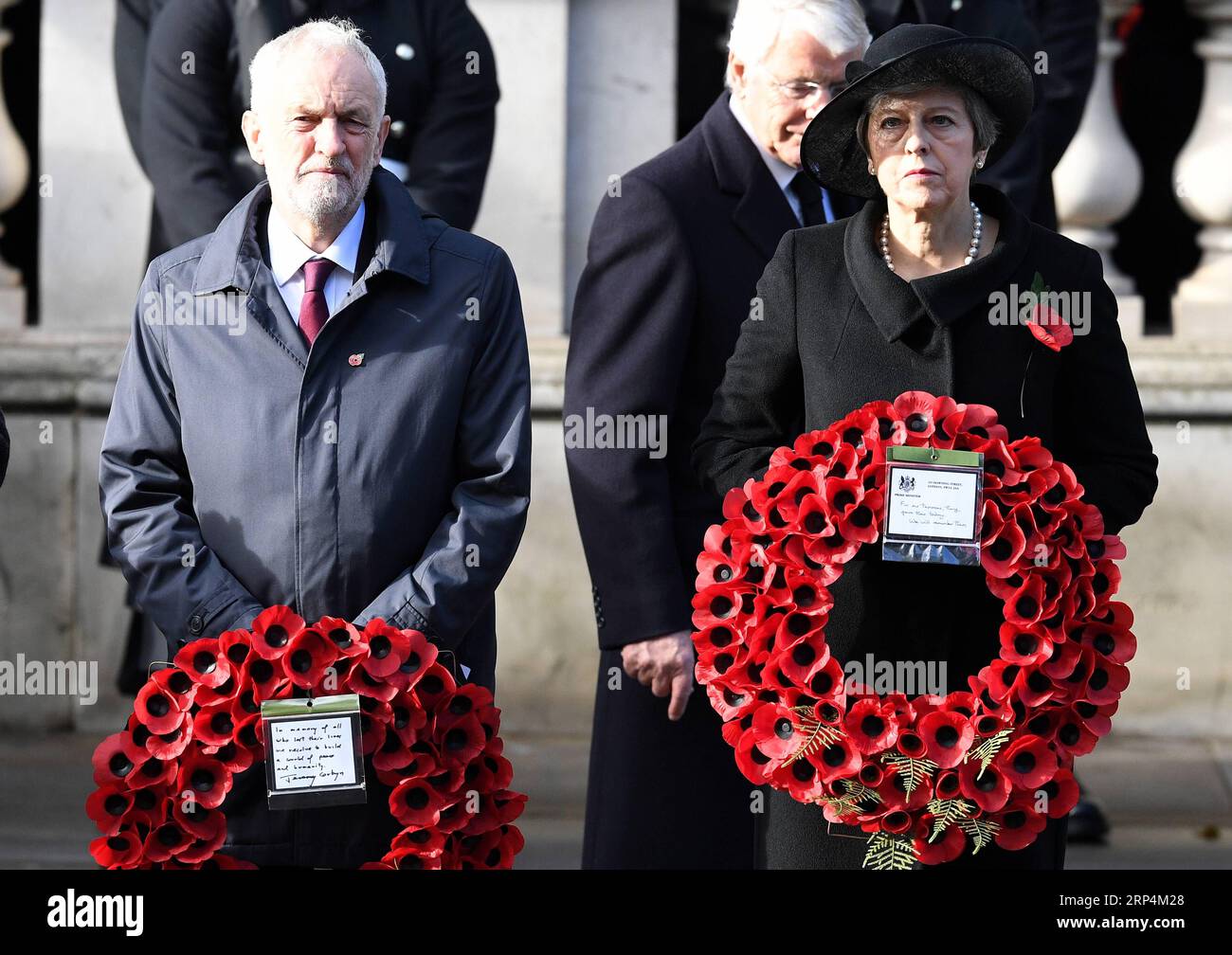 British soldiers world war ii party hi-res stock photography and images ...