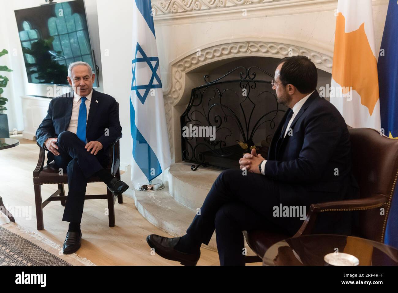 Cypriot president Nikos Christodoulides, right, and Israeli Prime ...