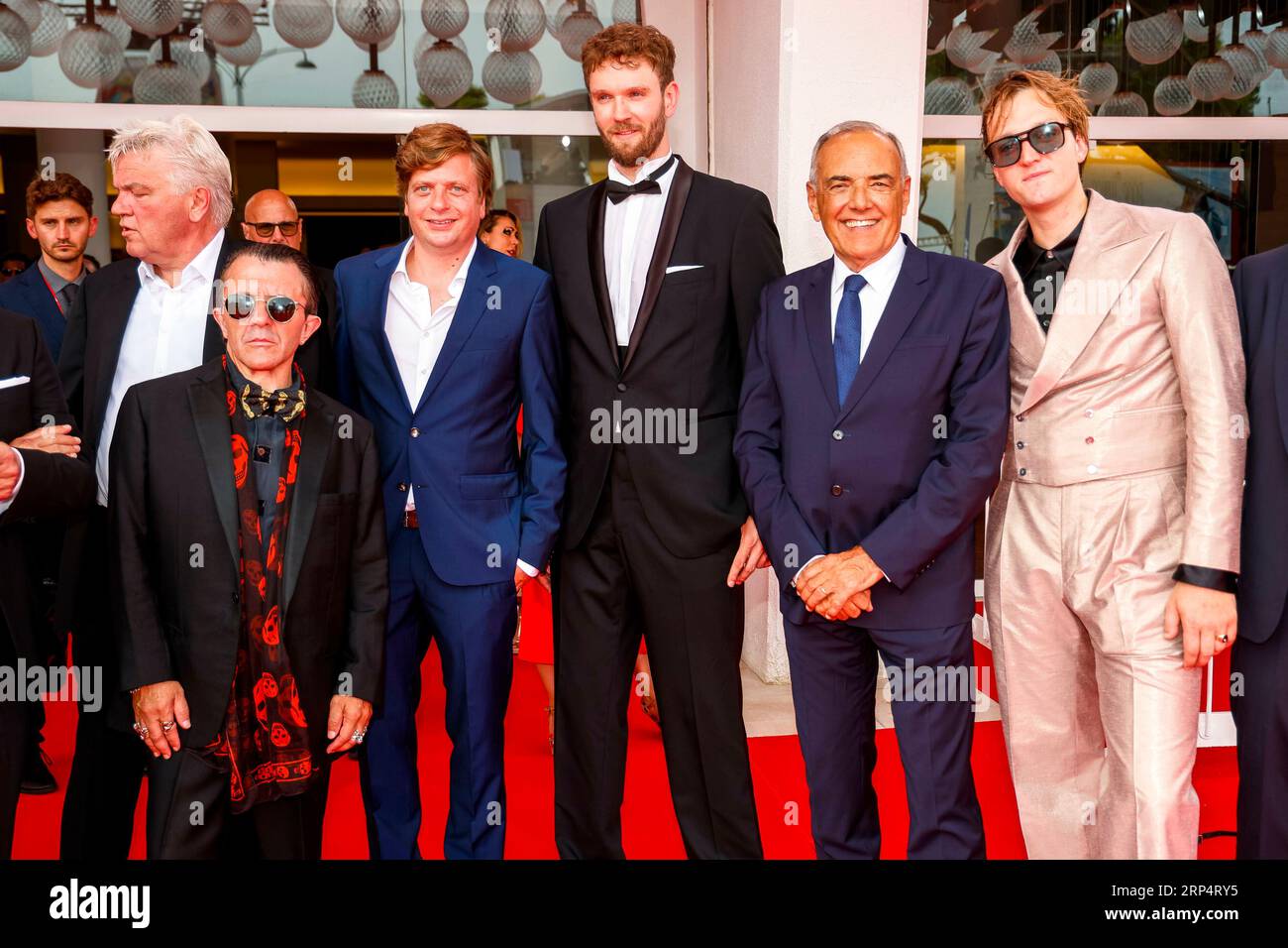 Sarah Born, Rajko Jazbec, Heino Deckert, David Bennent, Philippe Graber ...