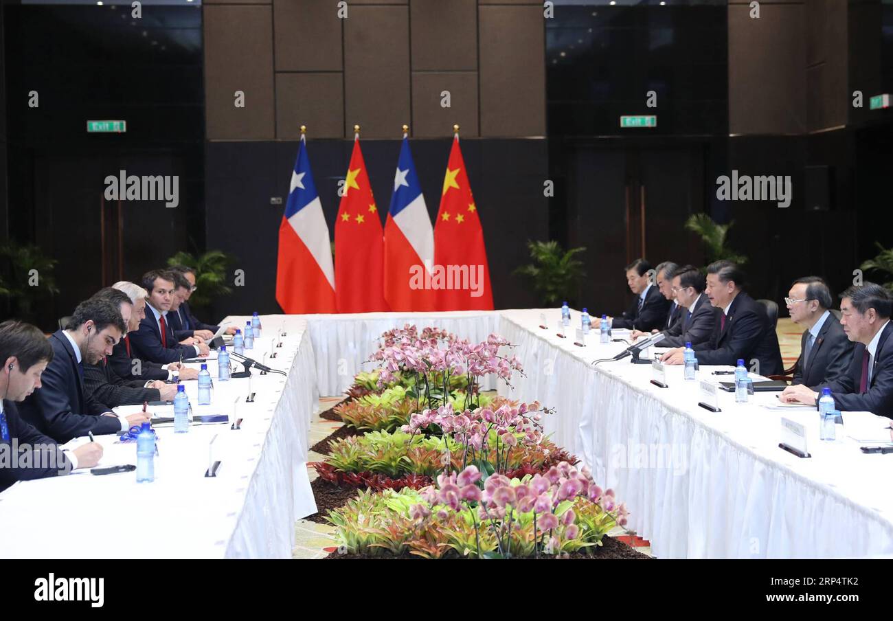 Guinea president meting hi-res stock photography and images - Alamy