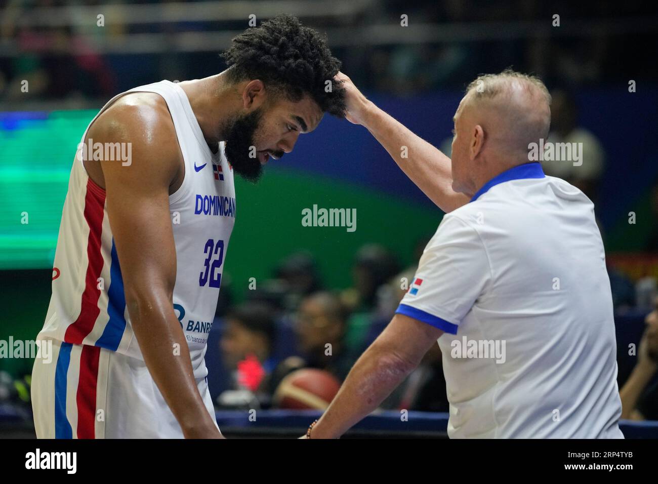 Dominican Republic coach Nestor Garcia talks with Dominican Republic ...