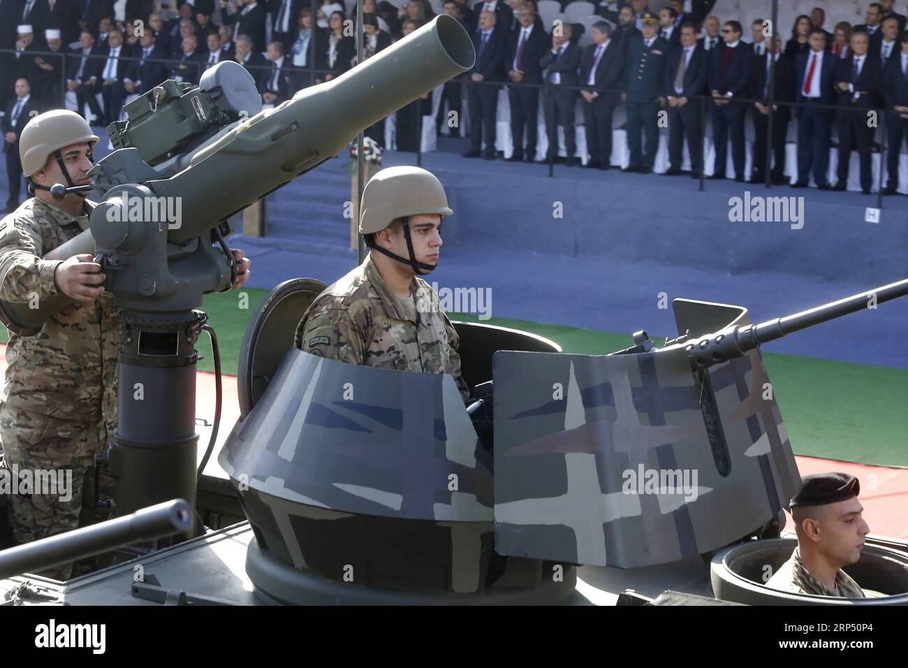 (181122) -- BEIRUT, Nov. 22, 2018 -- Soldiers on a tank march during a ...