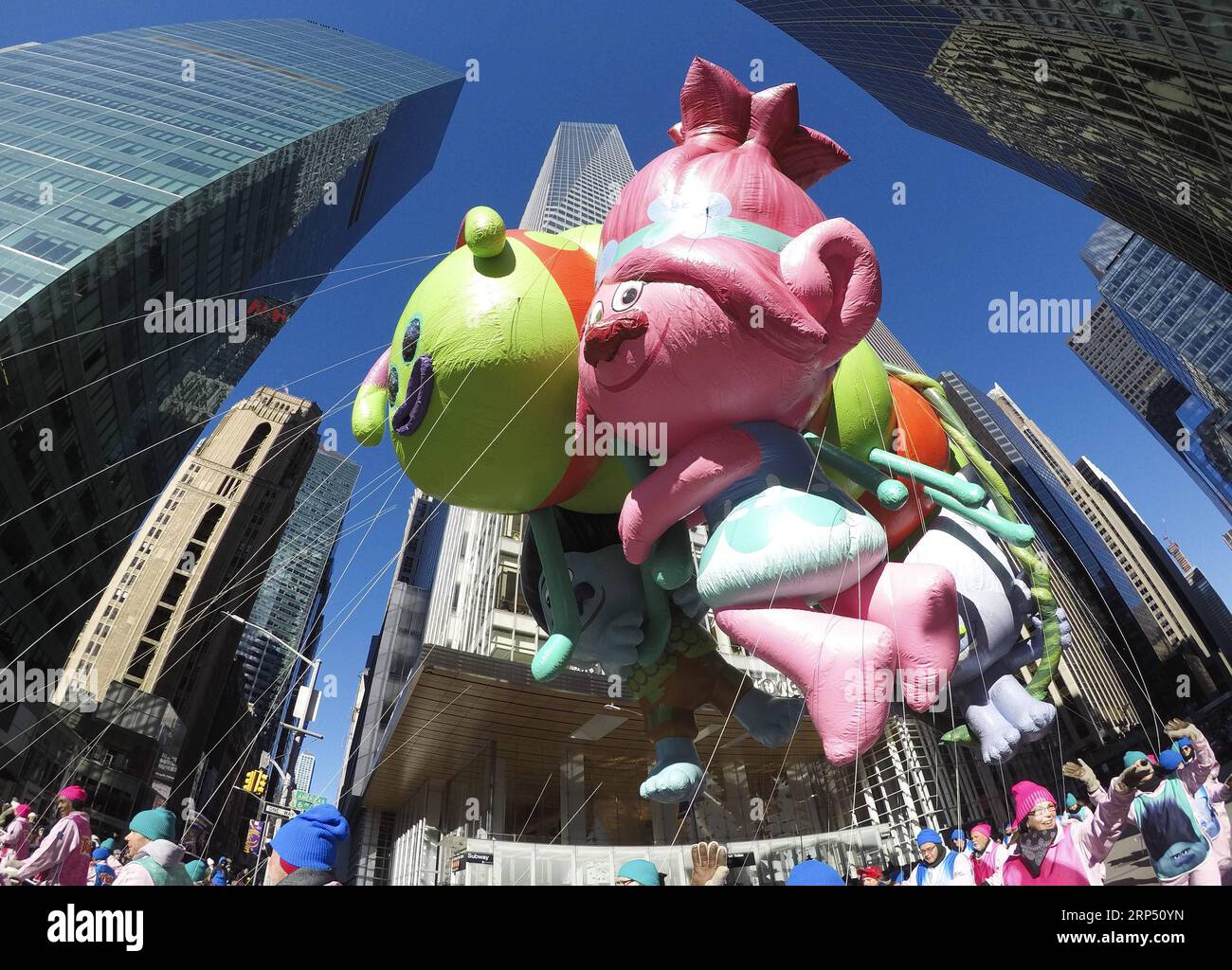 Dazzling floats hi-res stock photography and images - Alamy