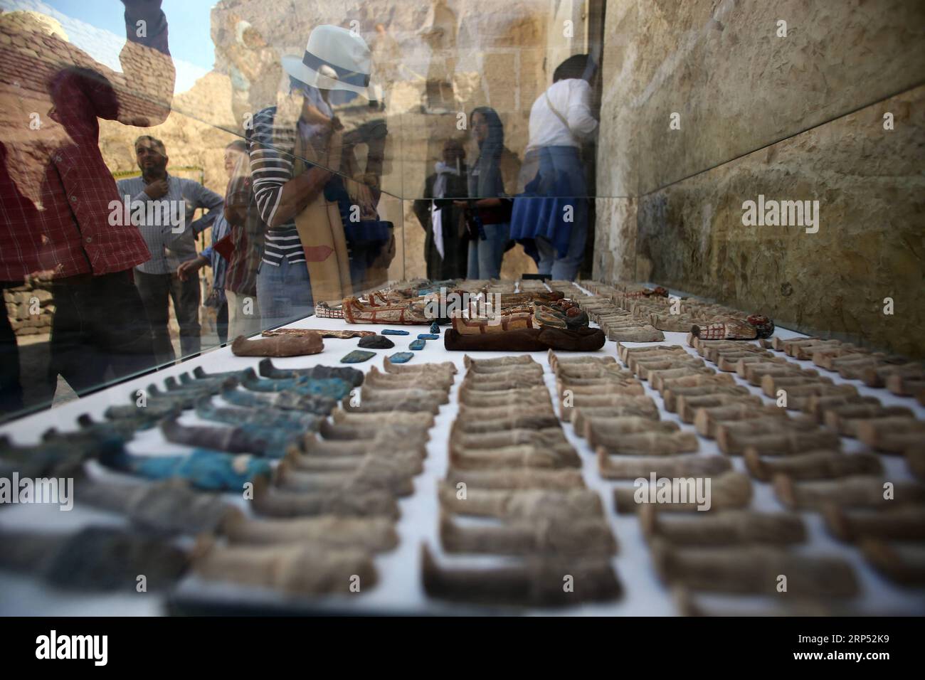 Tomb at asasif hi-res stock photography and images - Alamy