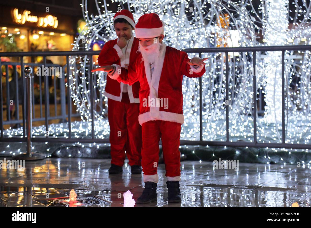 Al mansour baghdad hi-res stock photography and images - Alamy