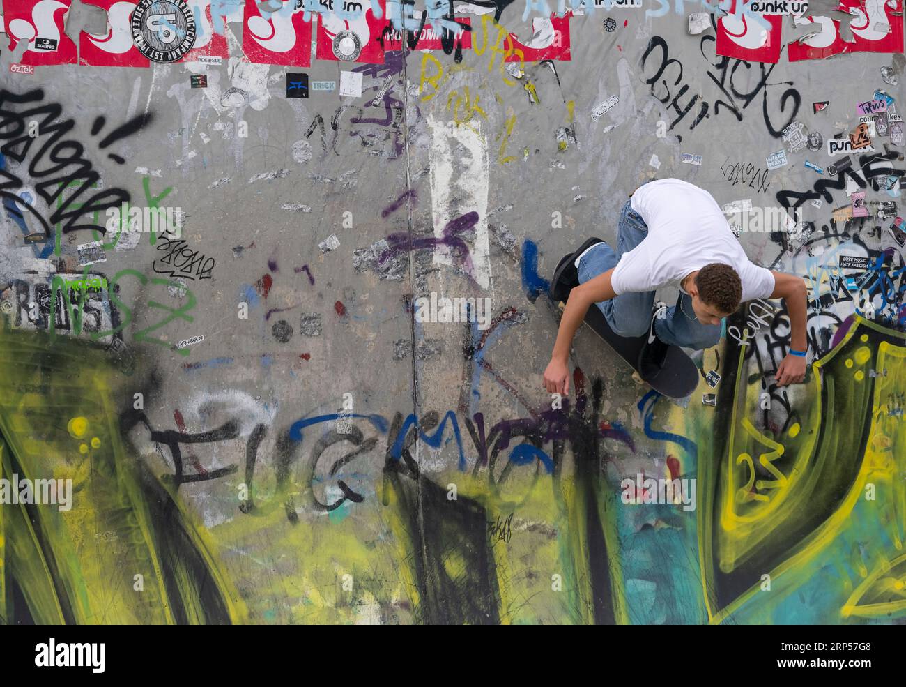 German skate hi-res stock photography and images - Alamy