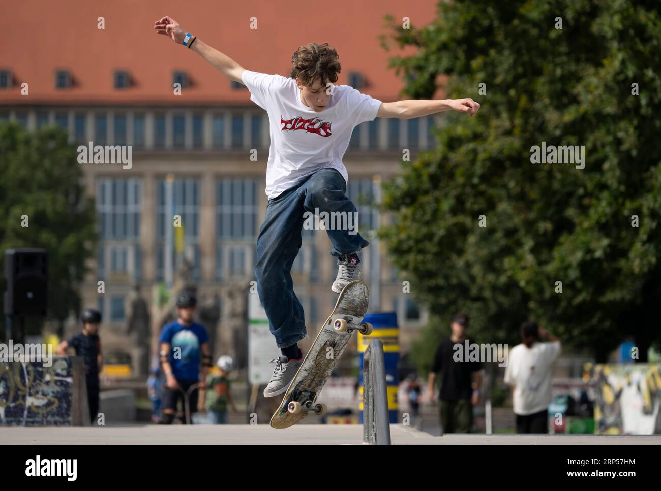 Skateboarding championship hi-res stock photography and images - Alamy