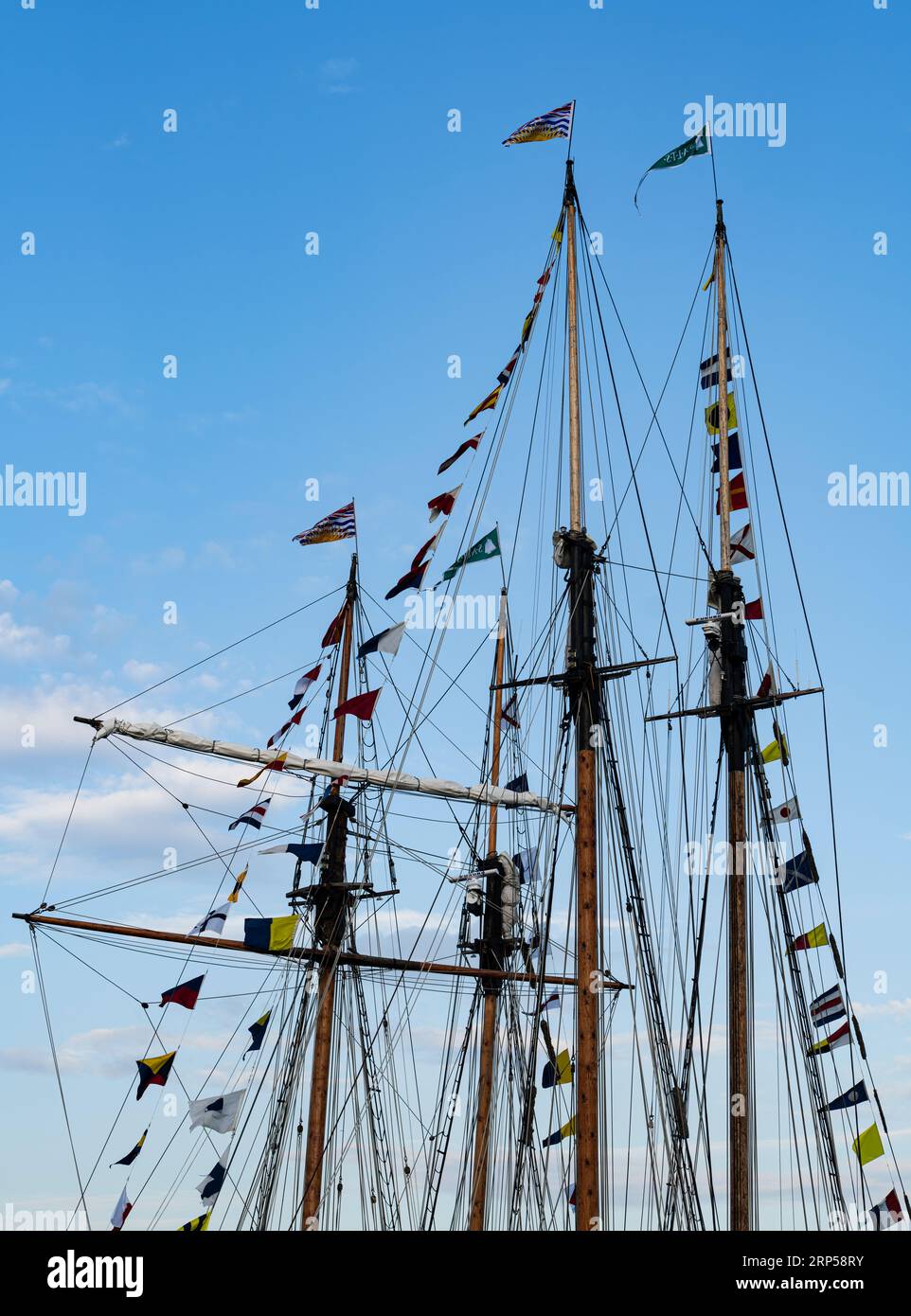Old british sail ships hi-res stock photography and images - Alamy