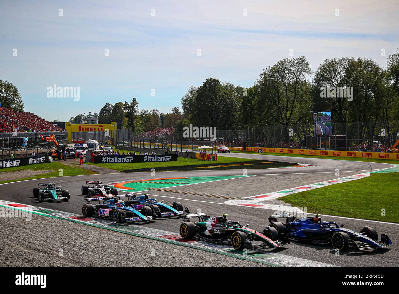 Start of the race during the Italian GP, Monza 31 August-3 September ...