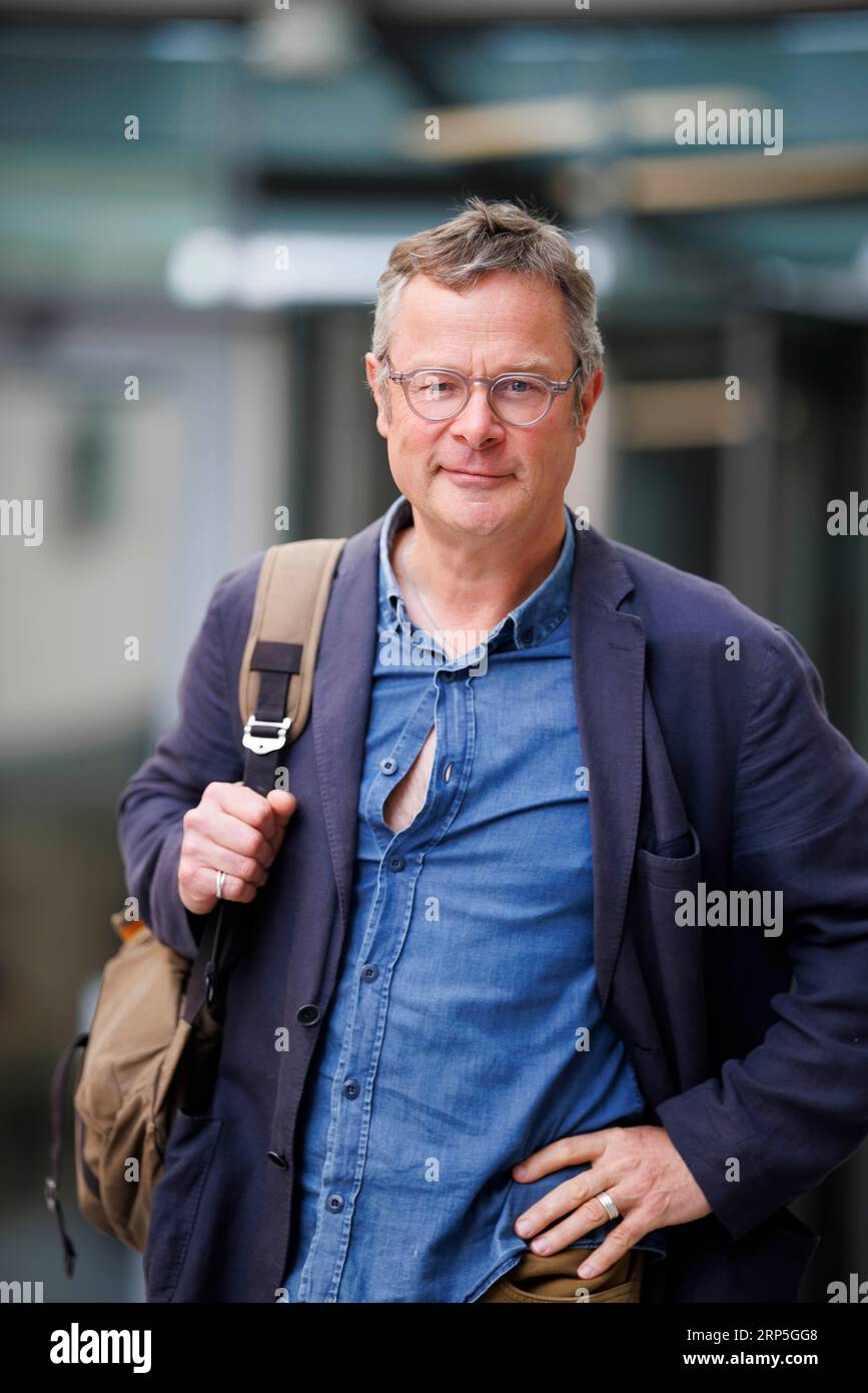 Hugh Fearnley-Whittingstall, celebrity chef, departs Broadcasting House ...