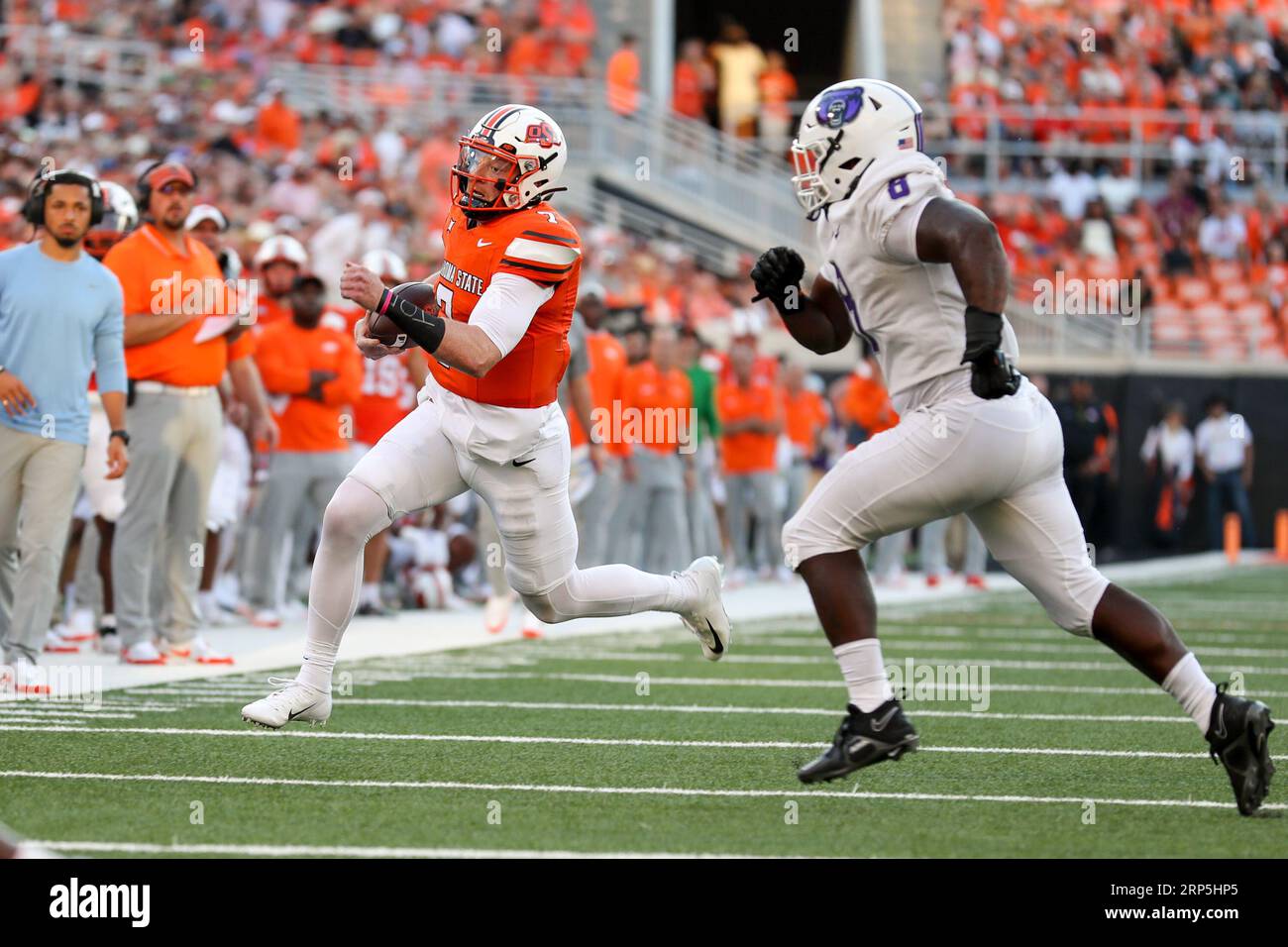 Stillwater, OK, USA. 02nd Sep, 2023. Oklahoma State Cowboys quarterback ...
