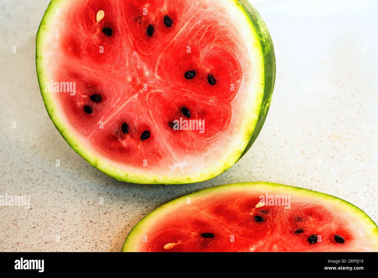 Half watermelon sliced plate hi-res stock photography and images - Alamy