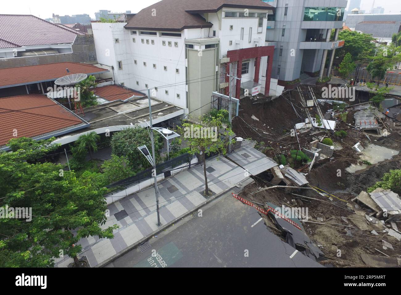 Surabaya road hi-res stock photography and images - Alamy