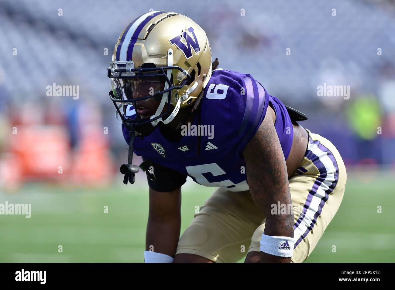 September 02, 2023: Washington Huskies cornerback Davon Banks (6) lines ...
