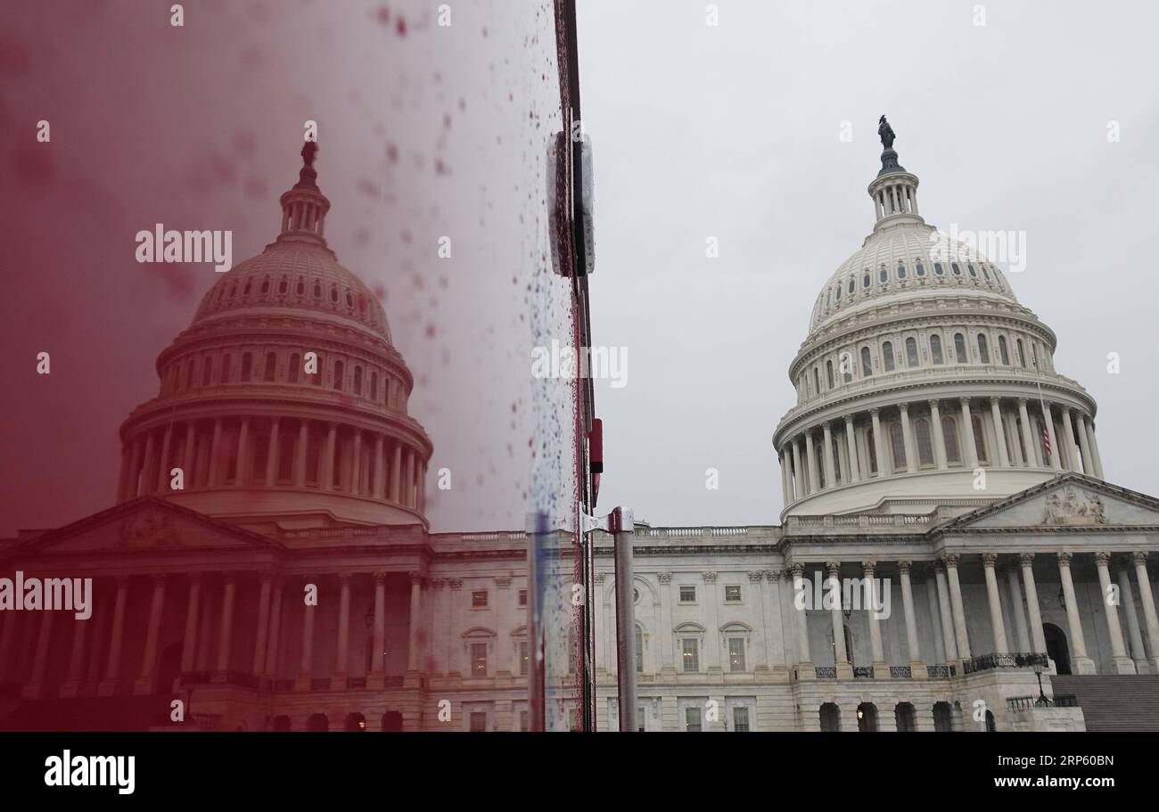 Dor signs hi-res stock photography and images - Alamy