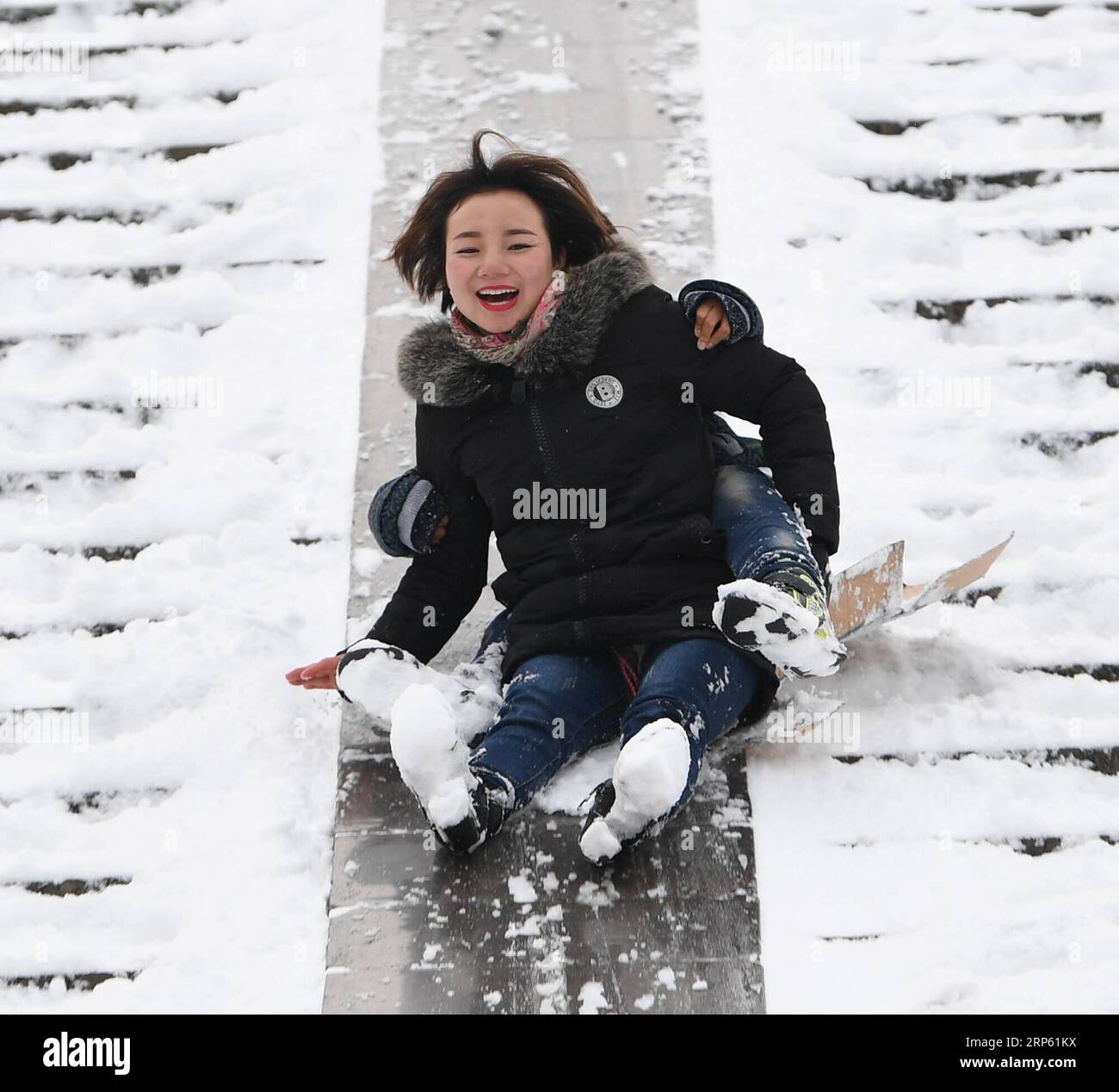 (181230) -- HUAYUAN, Dec. 30, 2018 -- People play with snow at ...