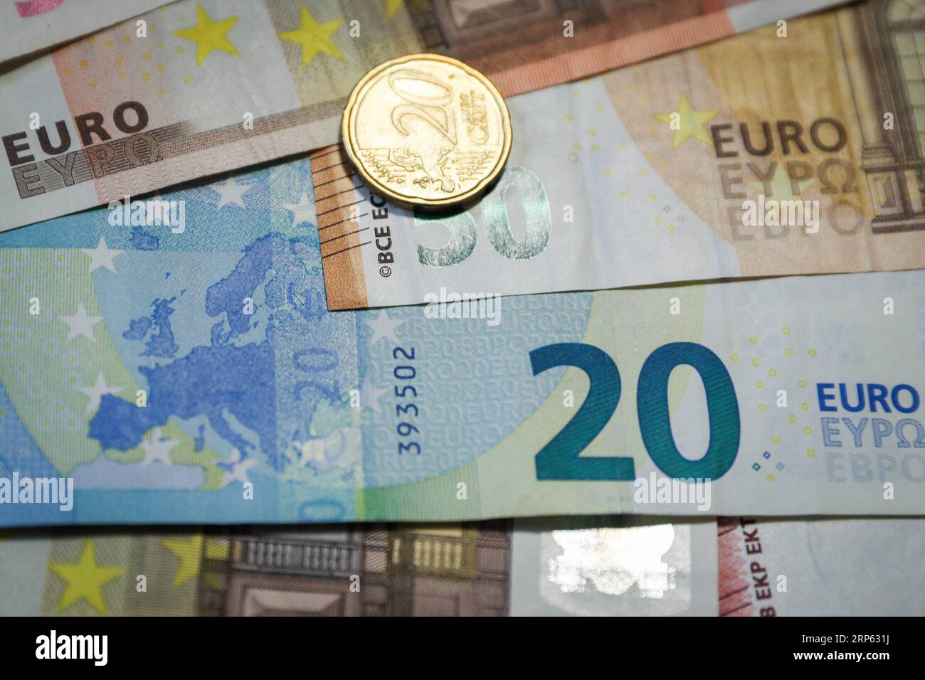 31 dec 1999 hi-res stock photography and images - Alamy