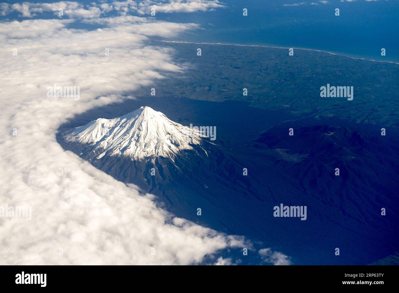 Taranaki new zealand aerial hi-res stock photography and images - Alamy
