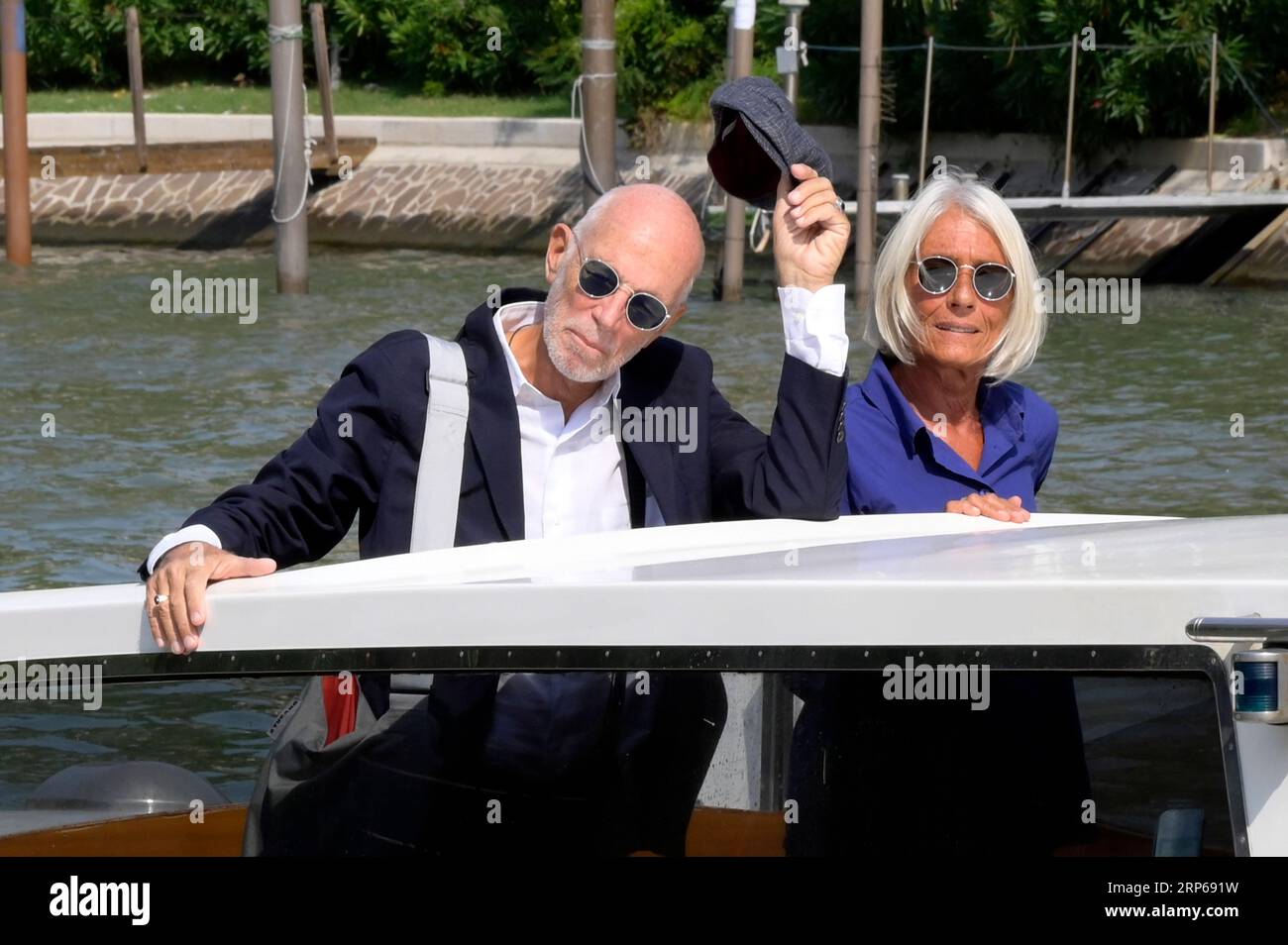 Gabriele Salvatores mit Partnerin Rita Rabassini bei der Ankunft am ...