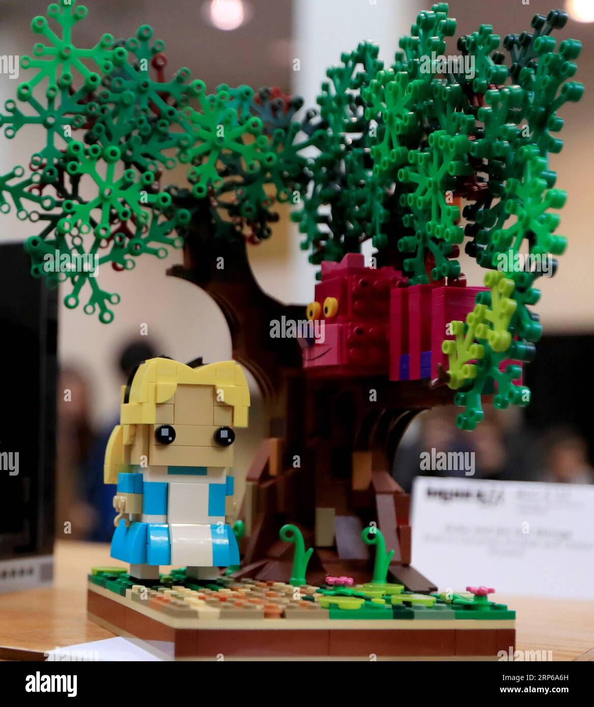 Alice li hi-res stock photography and images - Alamy