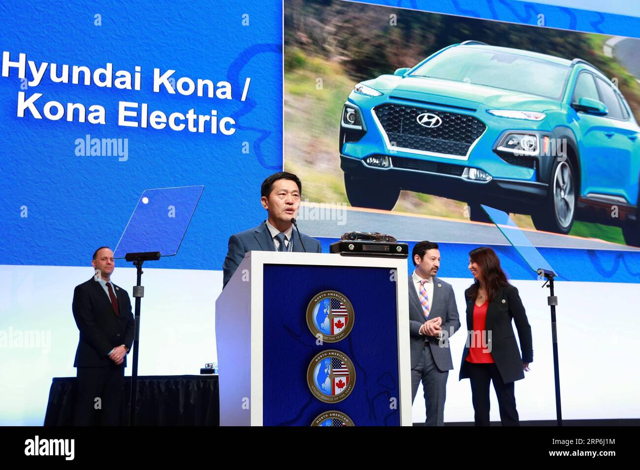 Genesis motor hi-res stock photography and images - Alamy