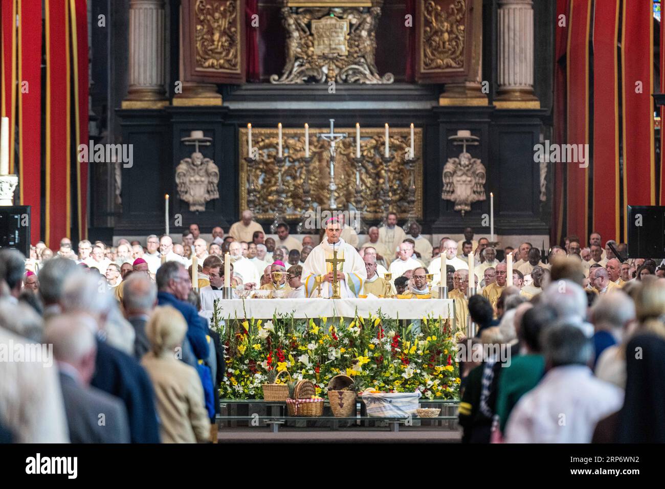 Archidiocesan hi-res stock photography and images - Alamy