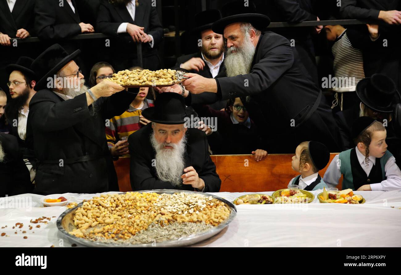 Israel rechovot ultra orthodox hi-res stock photography and images - Alamy