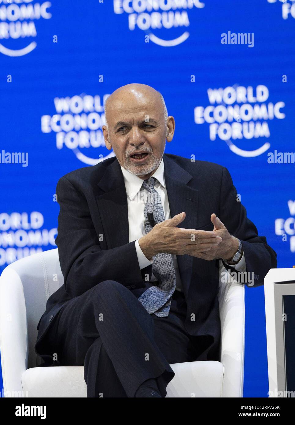 Meting afghanistan ghani hi-res stock photography and images - Alamy