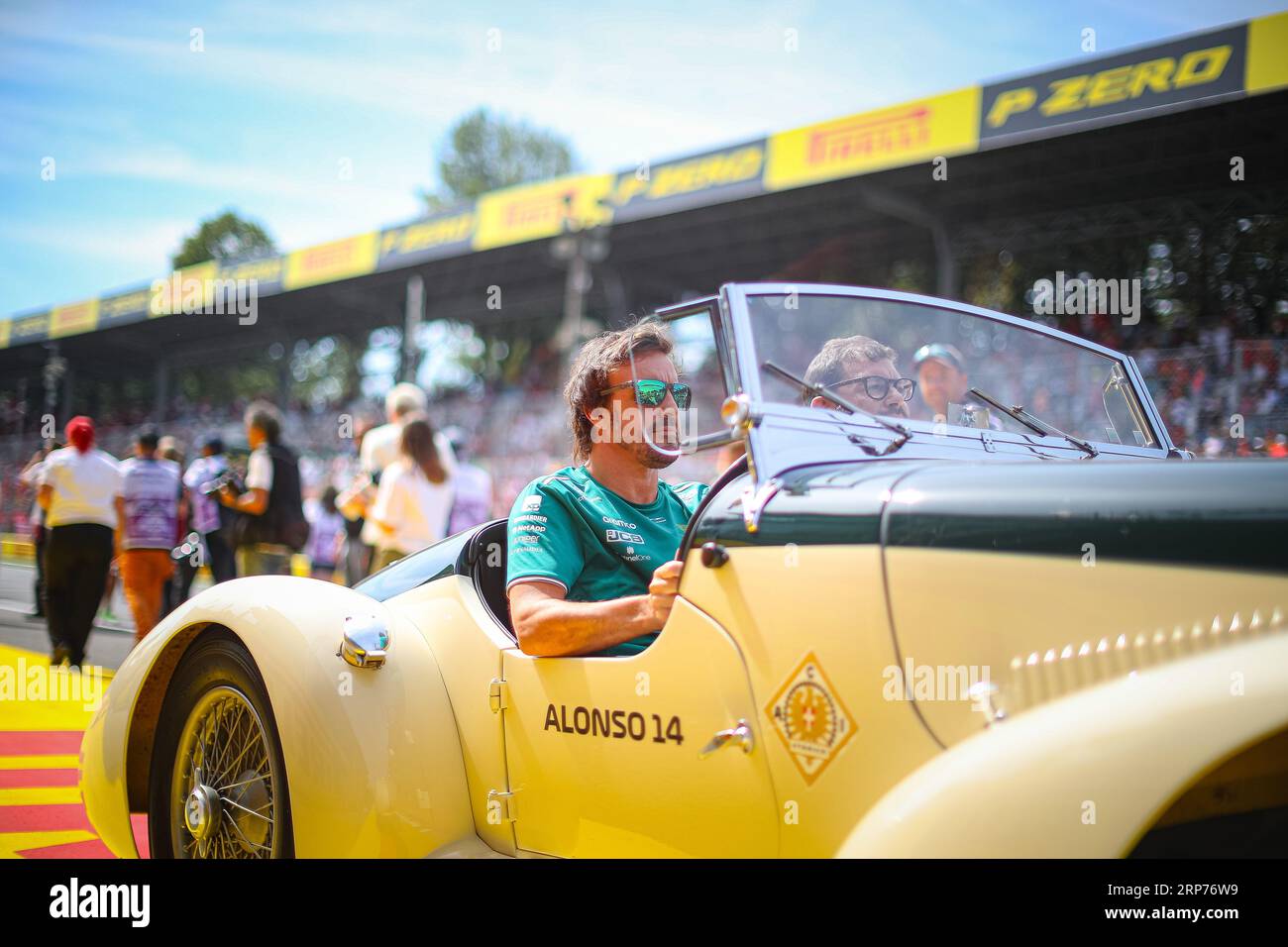 #14 Fernando Alonso, (ESP) Aramco Aston Martin Mercedes during the ...