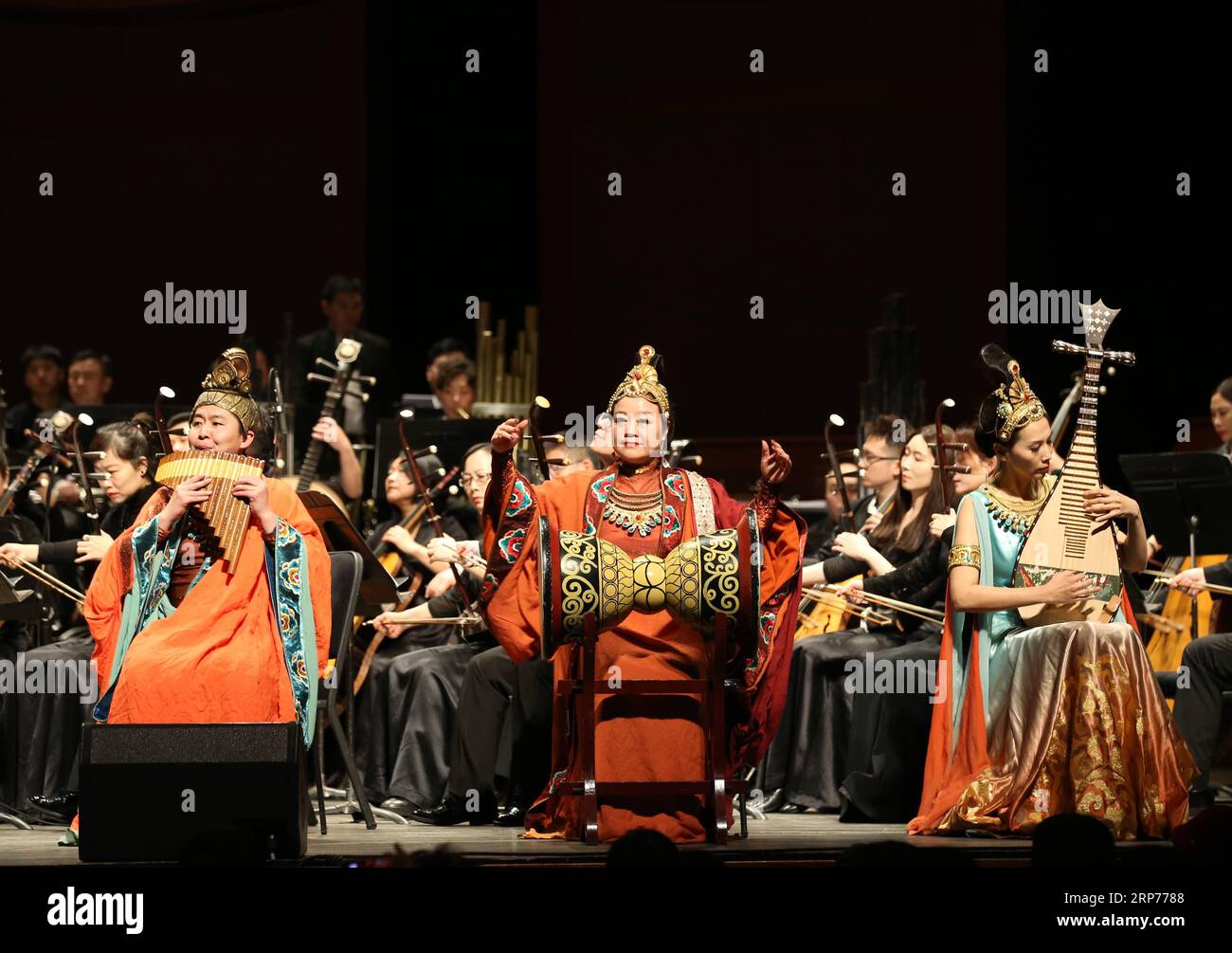 Buddhist monk xuanzang silk road hi-res stock photography and images ...