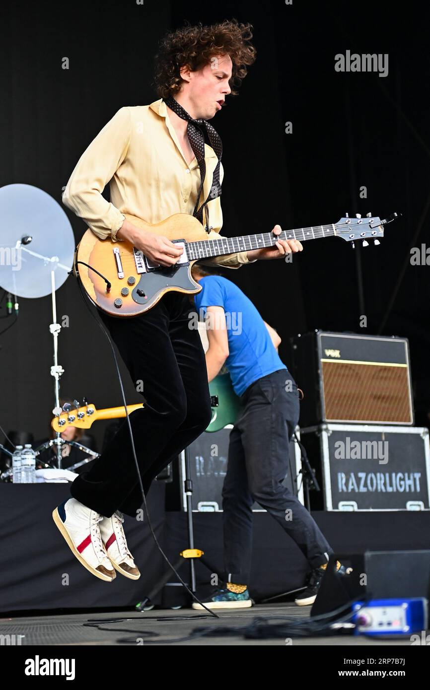 Razorlight carl dalemo hi-res stock photography and images - Alamy