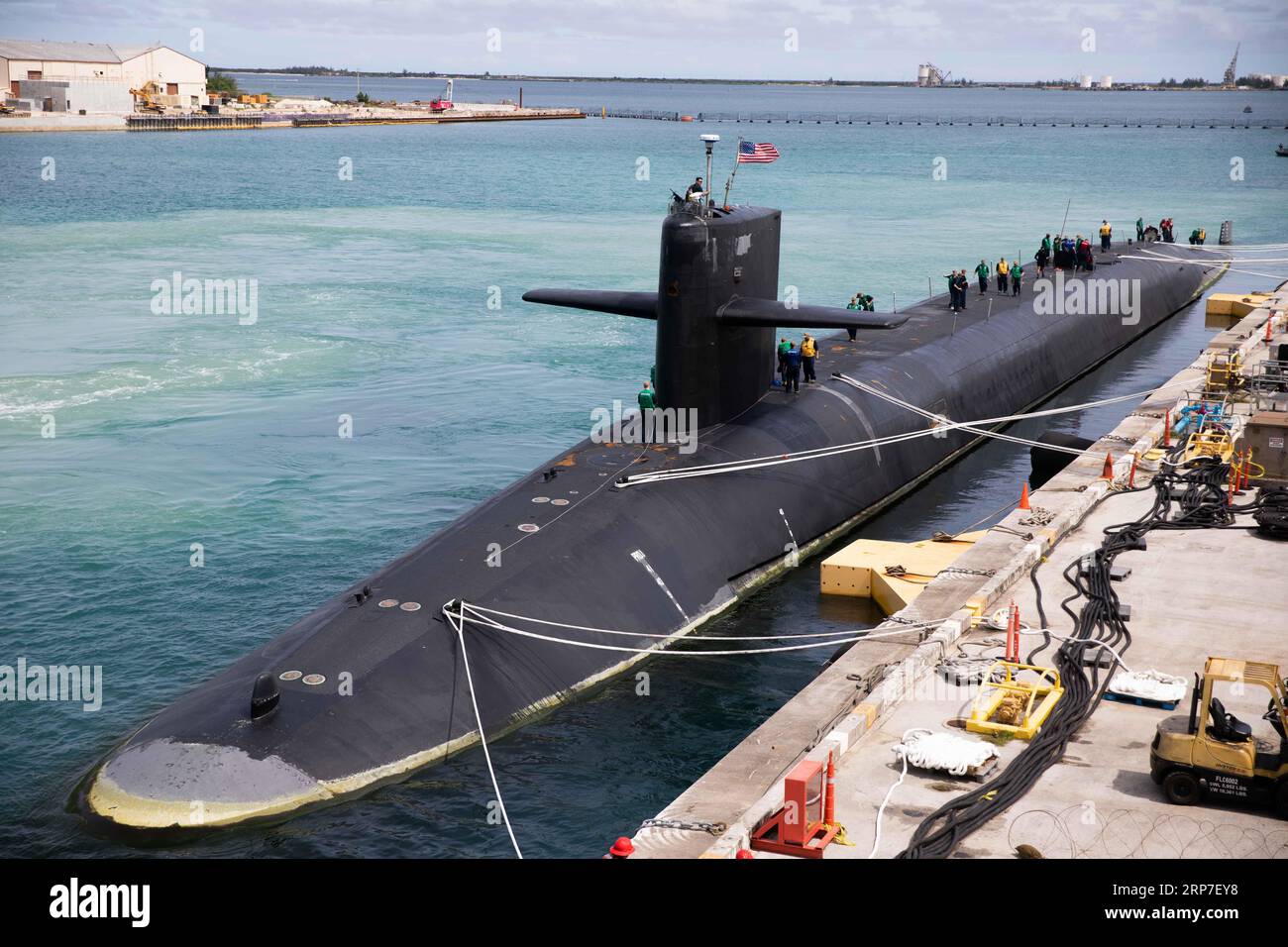 U s navy missiles hi-res stock photography and images - Alamy