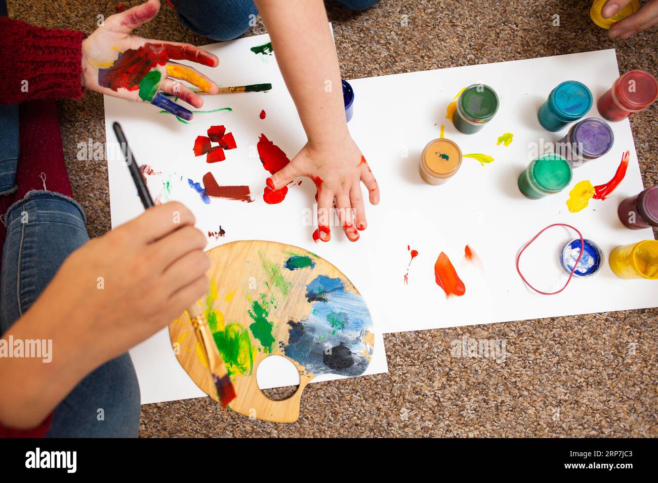 Healthy family painting hi-res stock photography and images - Alamy