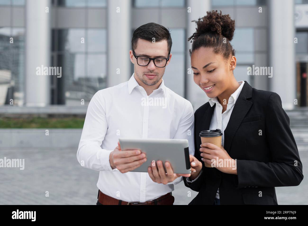 Digital communication singapore hi-res stock photography and images - Alamy