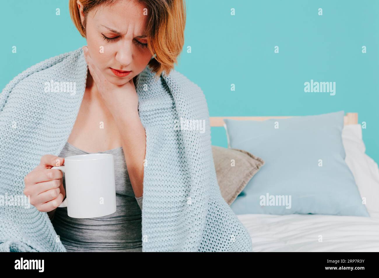 Feeling cozy hi-res stock photography and images - Alamy